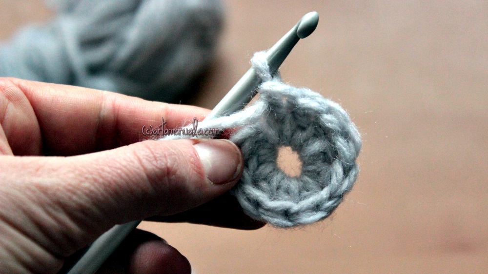 croșetat pentru începători – Artă Manuală